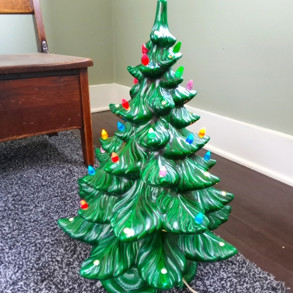 Atlantic Mold | Holiday | Vintage 7s 20 Atlantic Mold 2 Piece Light Up ...
